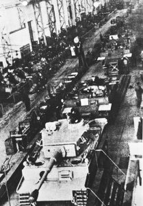 Building the Tiger Tank - The Tank Museum