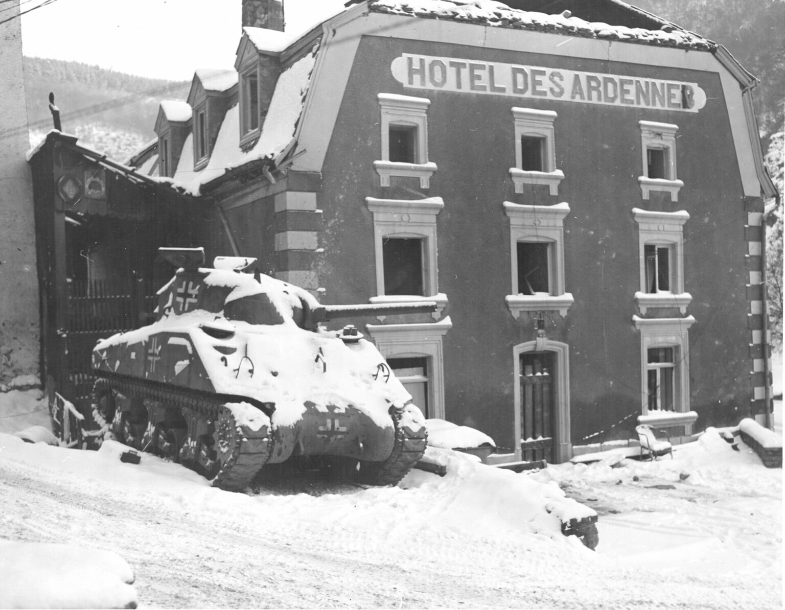 Battle of the Bulge: US Defence - The Tank Museum