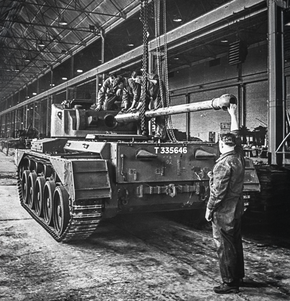 What is Comet’s gun? - The Tank Museum