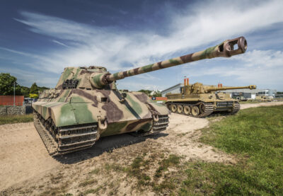 World's Only Running Tigers United for the First Time! - The Tank Museum