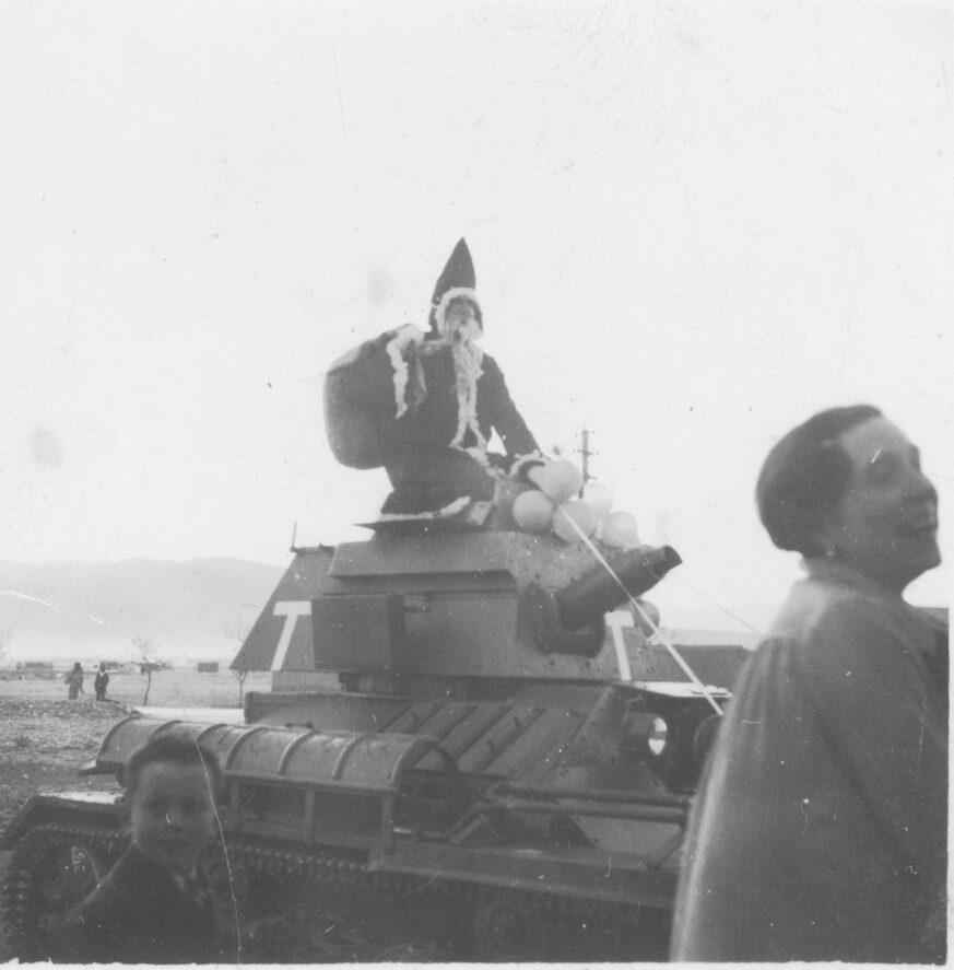 It’s Beginning to Look a Lot Like Christmas - The Tank Museum